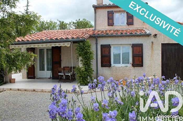 Maison à vendre - Saint-Étienne-les-Orgues - 4 pièces - 3 chambres