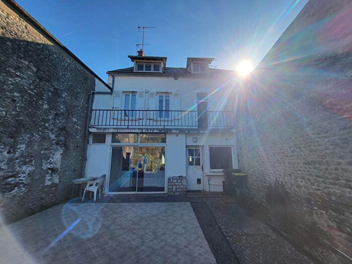 Maison à vendre - Étampes, Saint-Pierre - 7 pièces - 5 chambres