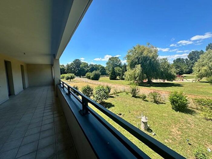 Appartement à louer - Salaise-sur-Sanne - 4 pièces - 3 chambres