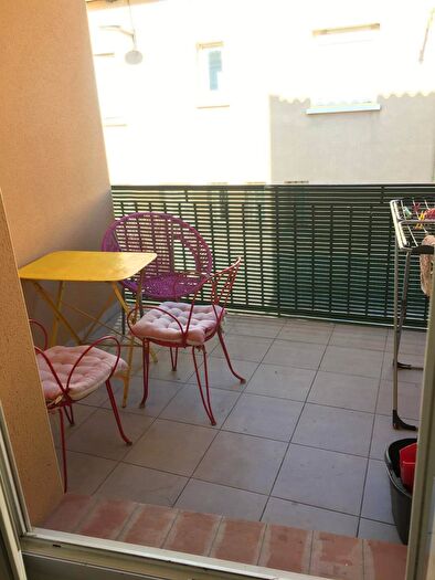 Appartement à louer - Pézilla-la-Rivière - 3 pièces - 2 chambres