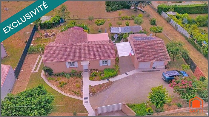 Maison à vendre - Régusse - 5 pièces - 3 chambres