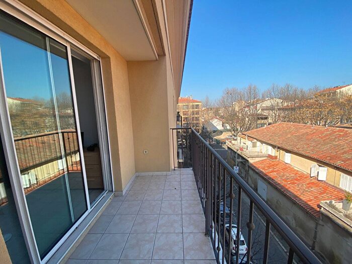 Appartement à louer - Centre Ville, Aix-en-Provence - 2 pièces - 1 chambre