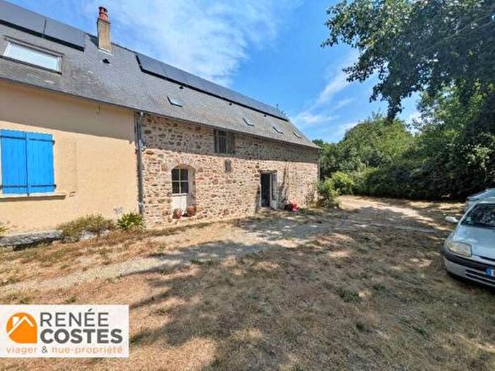 Maison 7 pièces à Saulges, à vendre
