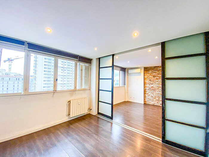 Appartement à vendre - Toulon - 3 pièces - 1 chambre