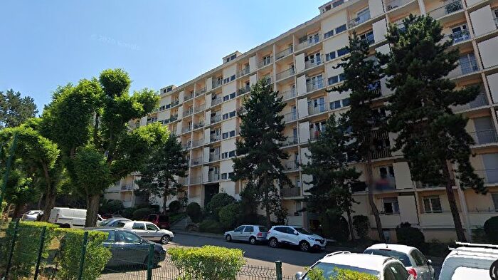 Appartement à louer - Sainte-Foy-lès-Lyon, Provinces, Chavril - 4 pièces - 3 chambres