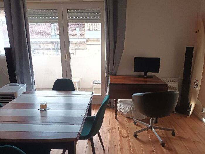 Appartement 2 pièces à Bordeaux, à louer