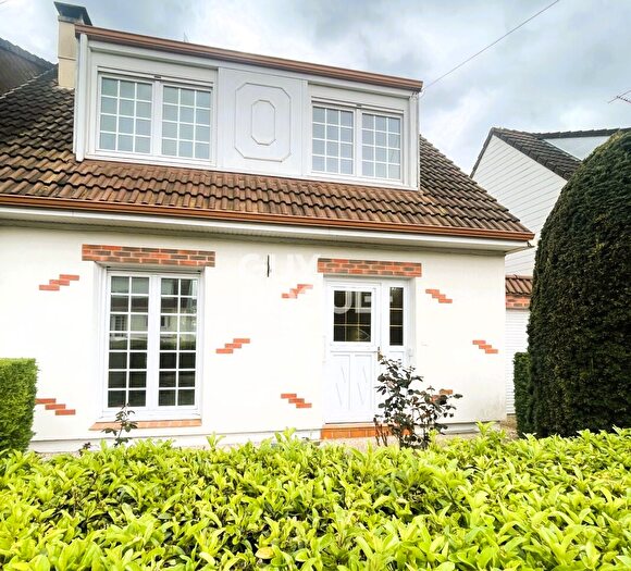 Maison à vendre - Saint-Jean-de-Braye, Est - 5 pièces - 3 chambres