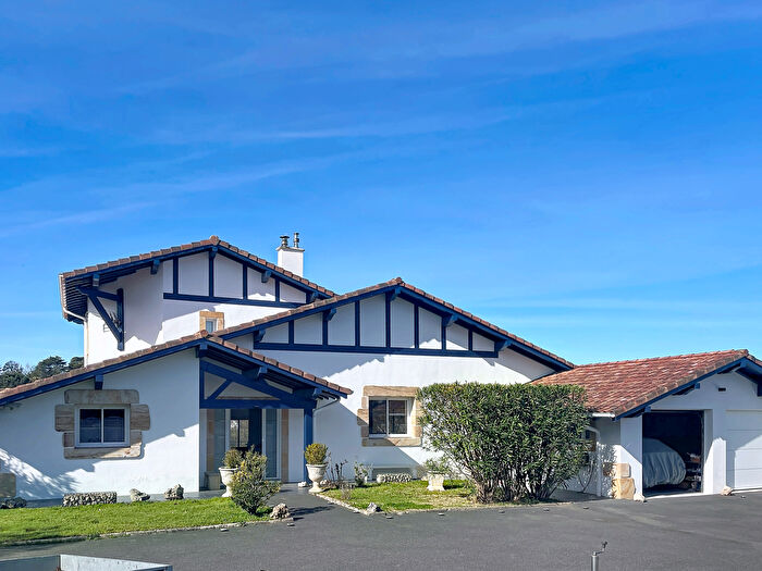 Maison à vendre - Bidart - 6 pièces - 5 chambres