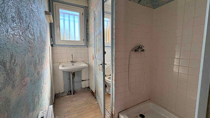Maison 3 pièces à Le Creusot, Nord Est, à vendre