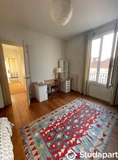 Appartement à louer - Chateau Ridel, La Garenne-Colombes - 1 pièce - 1 chambre