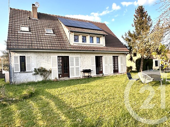 Maison à vendre - Angerville - 8 pièces - 5 chambres