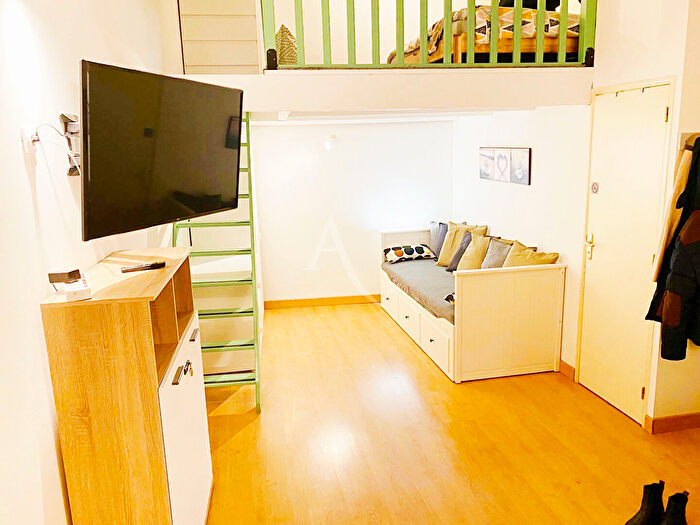 Maisons à vendre et appartements à louer - 1