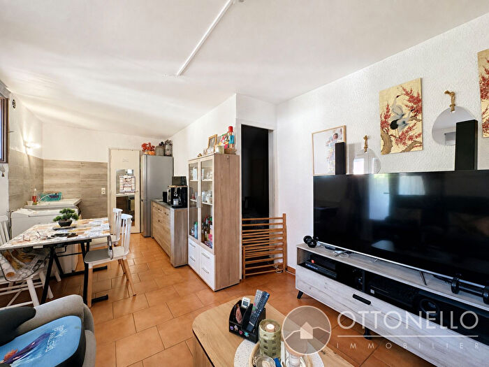 Appartement 2 pièces à Roquebrune-sur-Argens, Village, à vendre