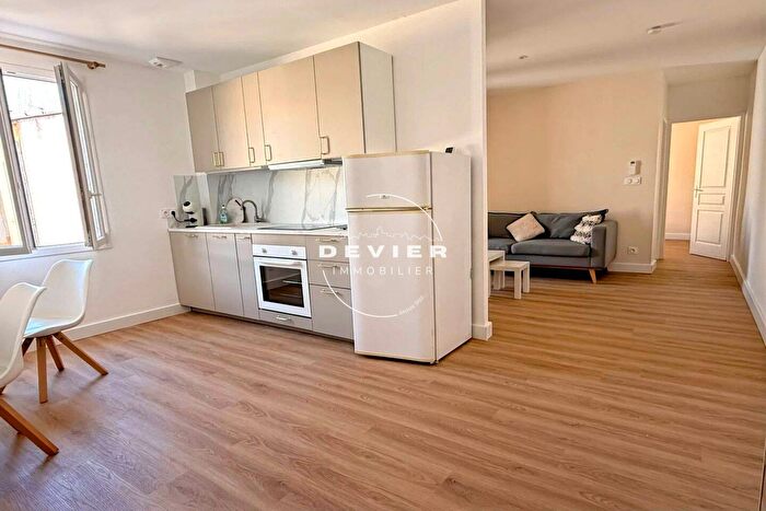 Appartement à louer - Centre Ville-Mairie, Lunel - 2 pièces - 1 chambre