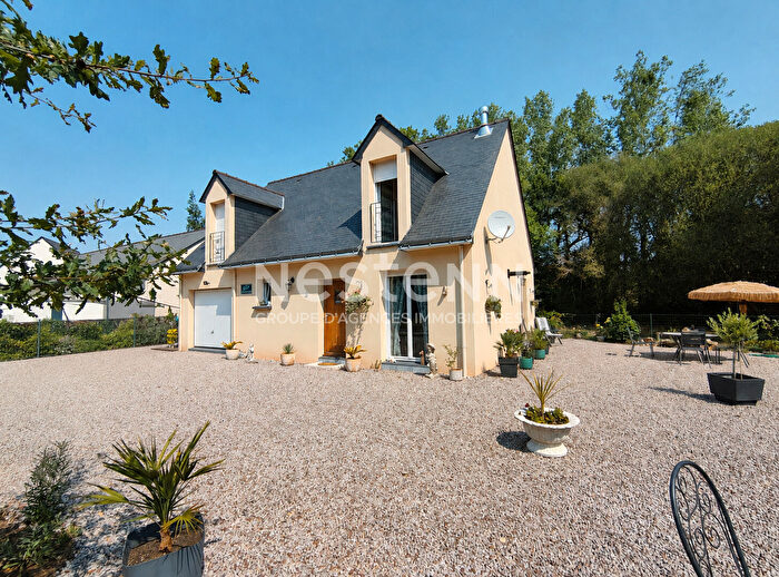 Saint-Gravé : Maison 4 pièces à vendre