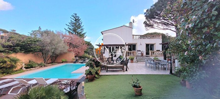 Maison à vendre - Sainte-Maxime - 5 pièces - 4 chambres