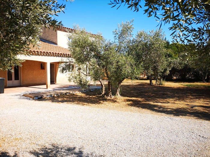 Ecarts, Velaux : Maison 6 pièces à louer