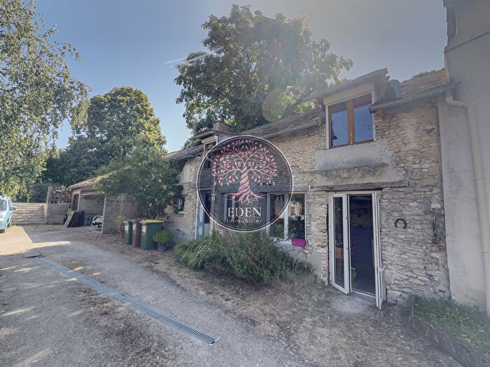 Saint-Lubin-de-la-Haye : Maison 3 pièces à vendre
