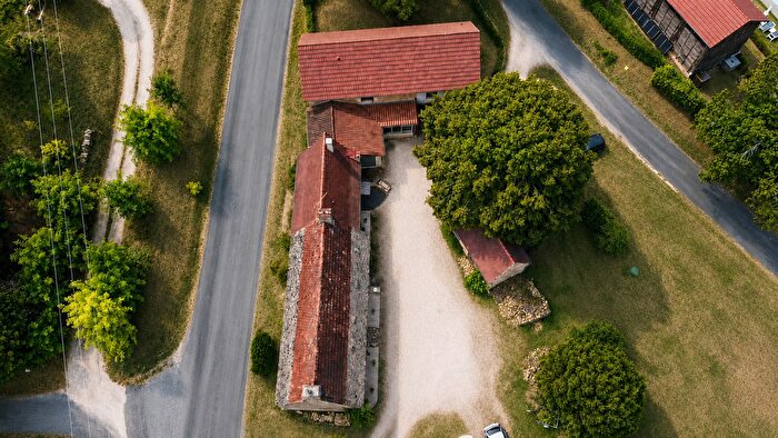 La Chapelle-Aubareil : Maison 6 pièces à vendre