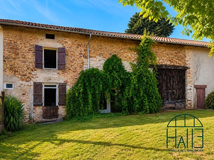 Maison 4 pièces à vendre à Dournazac