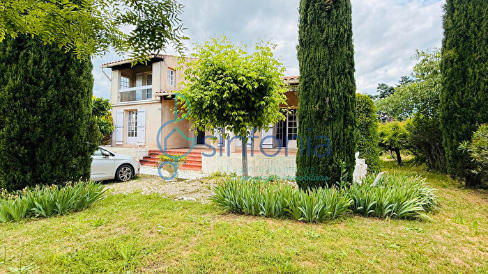Maison 5 pièces à Sainte-Anastasie, à vendre