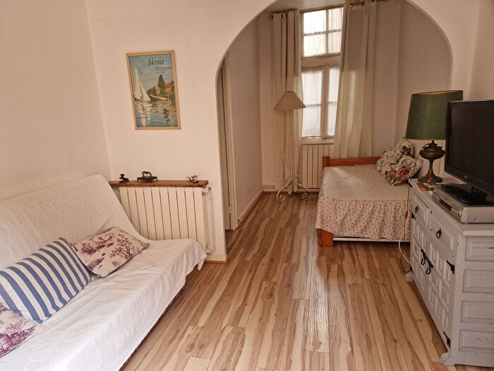 Appartement à vendre - Saint-Jean-de-Luz, Centre-ville - 2 pièces - 1 chambre