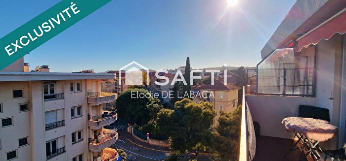 Cannes, Prado, République : Appartement 2 pièces à vendre