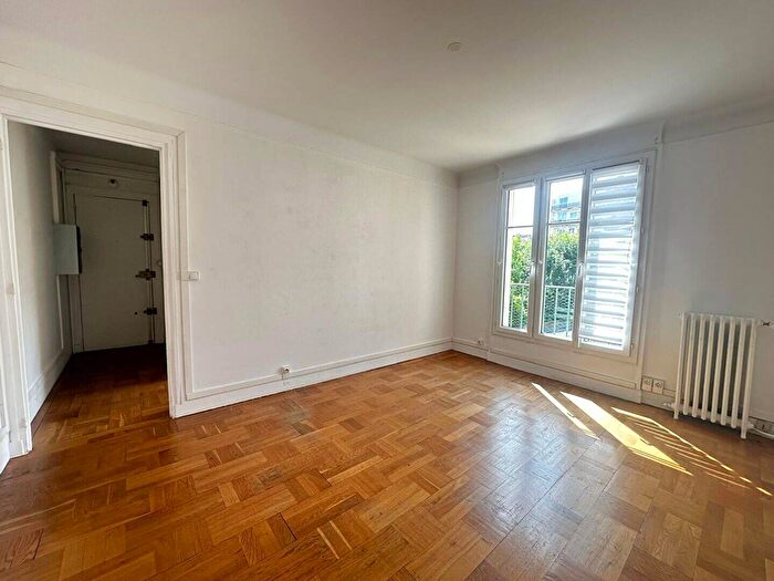 Reine-Mairie, Boulogne-Billancourt : Appartement 2 pièces à louer