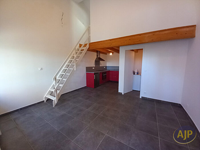 Appartement à louer - Saint-Yzans-de-Médoc - 2 pièces - 1 chambre