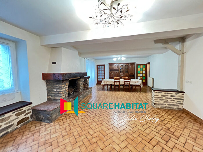 Maison à vendre - Saint-Sauveur-de-Flée - 5 pièces - 3 chambres