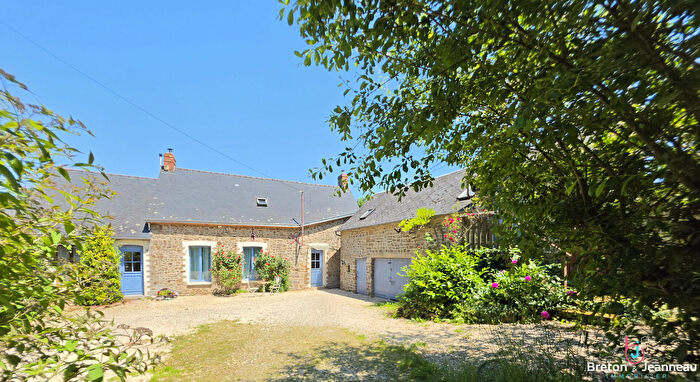 Maison 11 pièces à Trans, à vendre