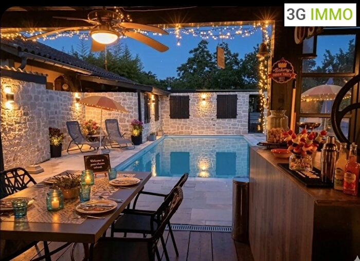 Maison 19 pièces à Montpezat-de-Quercy, à vendre