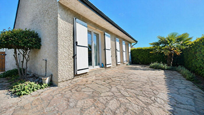 Maison à vendre - Saint-Martin-du-Tertre - 6 pièces - 4 chambres