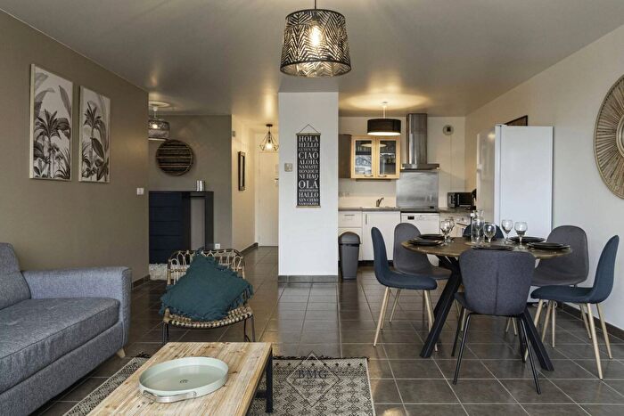 Appartement à louer - Montévrain - 3 pièces - 2 chambres