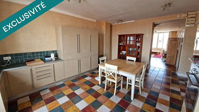 Clermont-Ferrand, Montferrand : Appartement 5 pièces à vendre