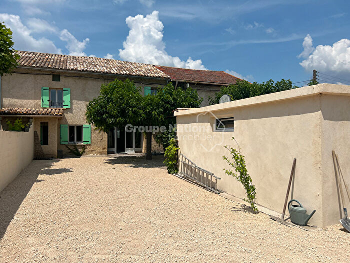 Maison 5 pièces à louer - Entraigues-sur-la-Sorgue