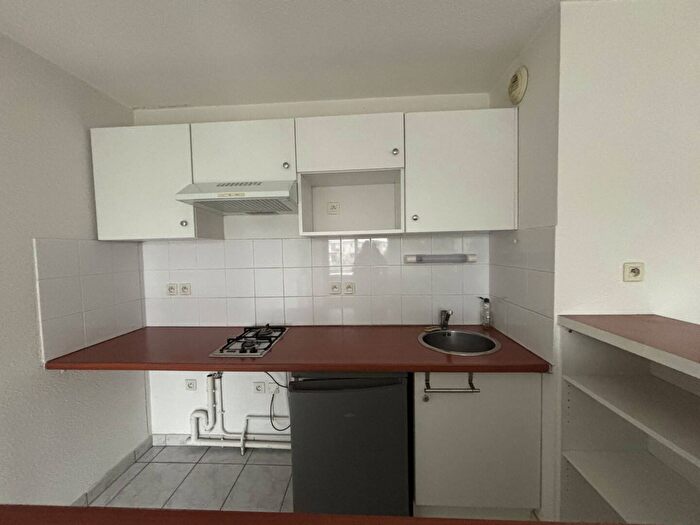 Appartement à louer - Poitiers - 2 pièces - 1 chambre