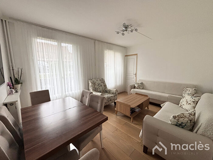 Appartement à vendre - Arnouville, Centre-ville - 4 pièces - 2 chambres