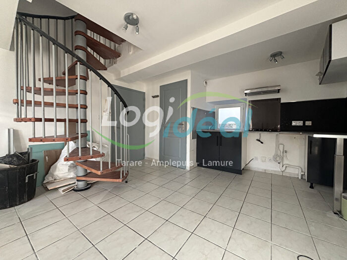 Saint-Clément-sur-Valsonne - Appartement 3 pièces à louer
