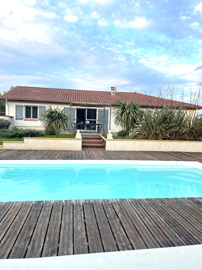 Maison à vendre - Masseube - 4 pièces - 3 chambres