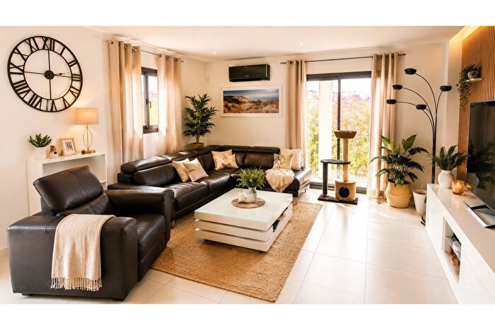 Vauvert - Maison 6 pièces à vendre