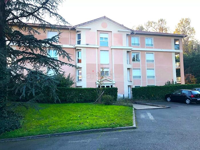 Appartement à louer - Charlier, Écully - 3 pièces - 2 chambres