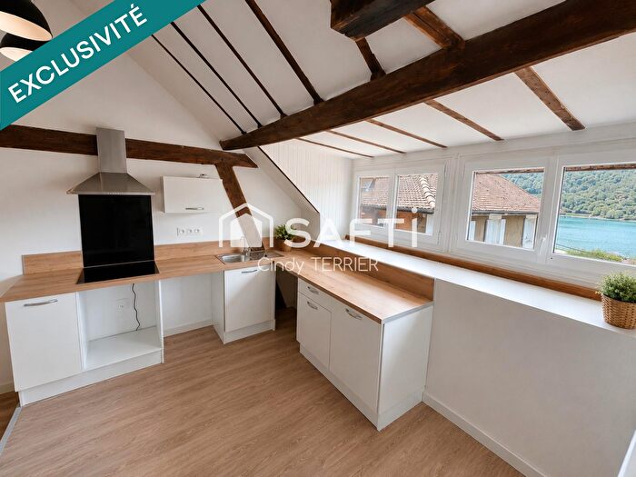 Charavines : Appartement 4 pièces à vendre