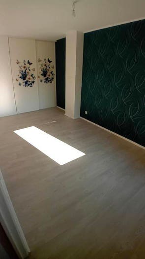 Appartement 2 pièces à Peripherie, Vif, à louer