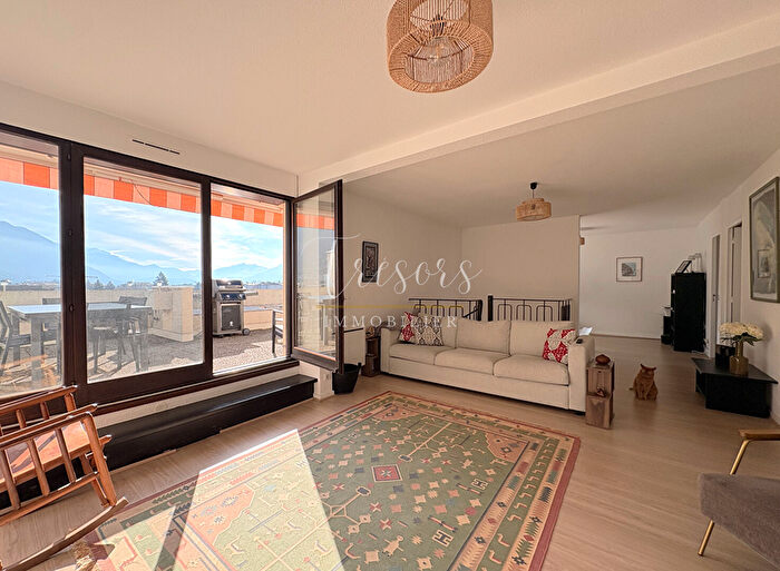 Appartement à vendre - Annecy-le-Vieux, Annecy-le-Vieux Nord - 6 pièces - 4 chambres