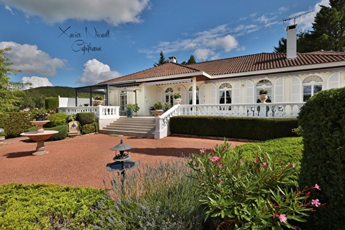 Maison à vendre - Verzé - 6 pièces - 4 chambres