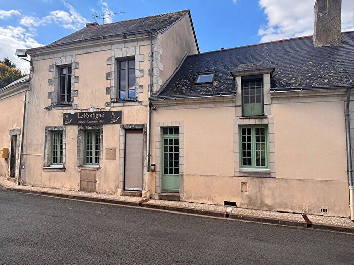 Maison 8 pièces à vendre à Pontigné