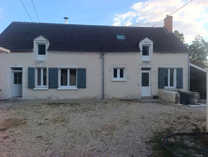 Maison 5 pièces à Mehun-sur-Yèvre, à louer