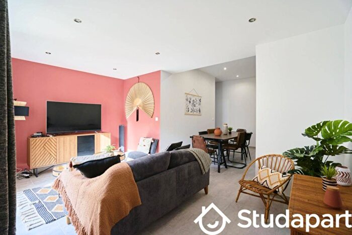 Appartement à louer - Saint Acheul, Amiens - 1 pièce - 1 chambre