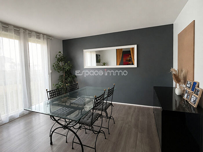 Bois-Guillaume, Bocquets, La Bretèque : Appartement 3 pièces à louer